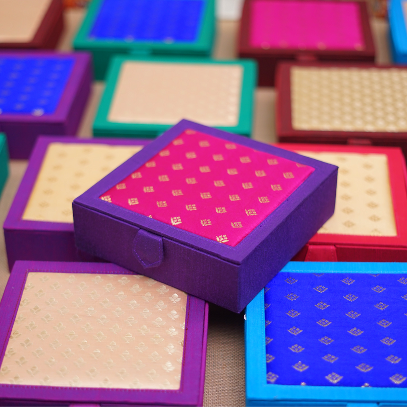 Raw silk Jewellery Organizer – Pai by Lee Gifts