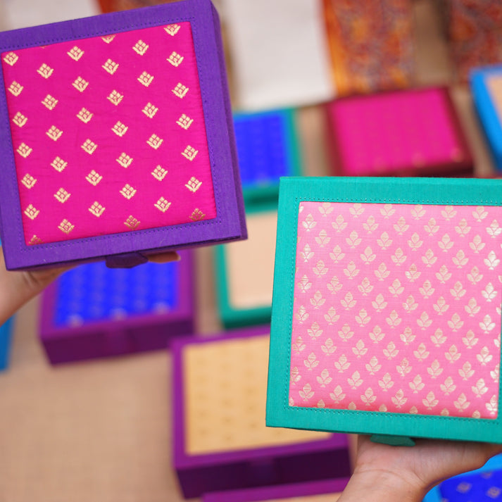 Raw silk Jewellery Organizer – Pai by Lee Gifts