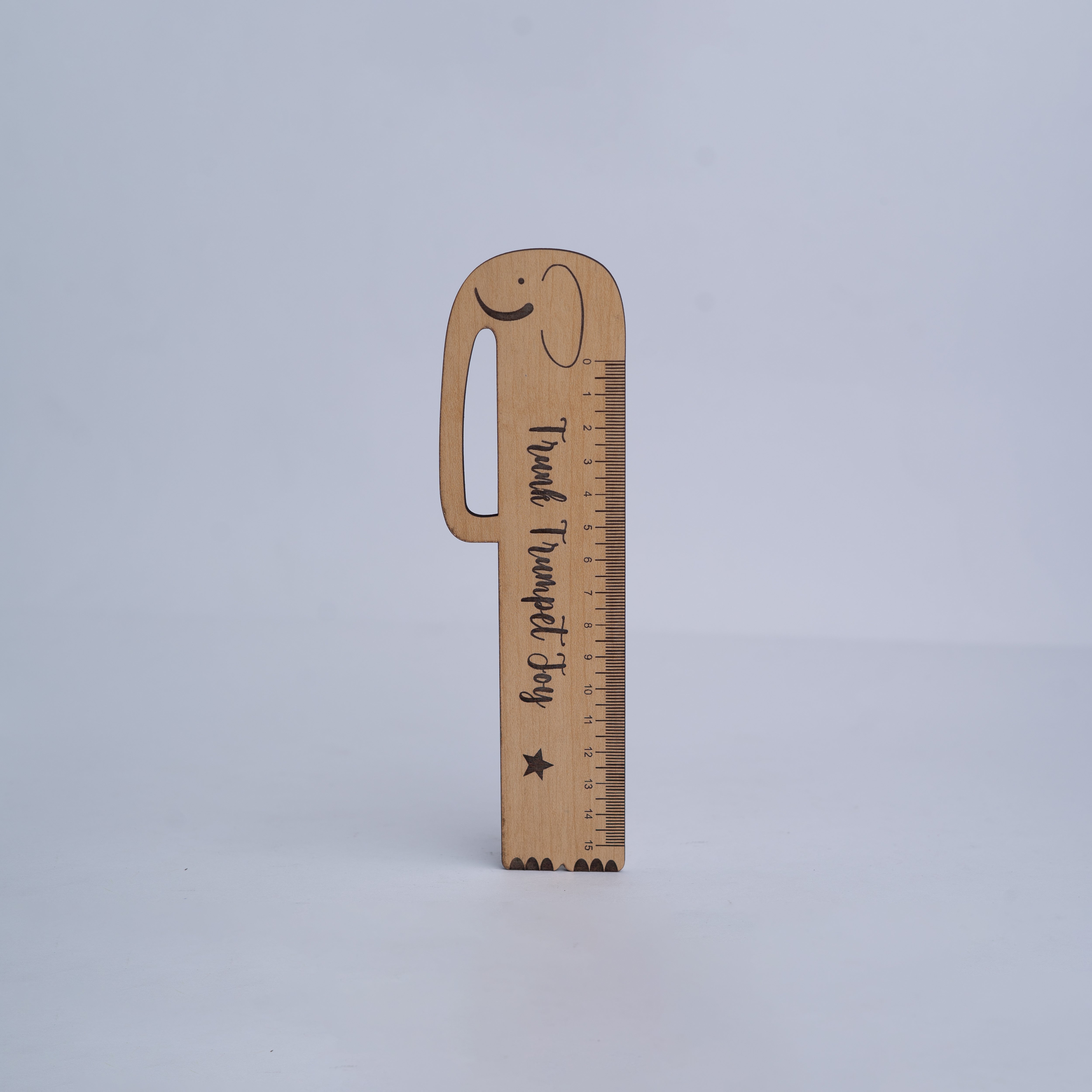 Elephant scale – Pai by Lee Gifts